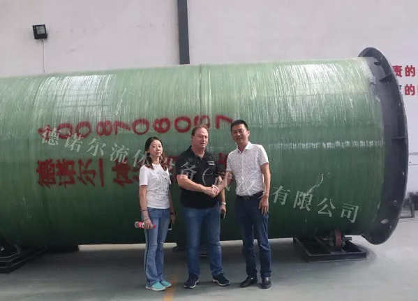 latest company case about Warmly welcome representatives of Hoppecke company to visit our factory 4