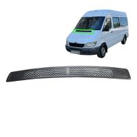 China Aftermarket Bonnet Vent Grille Compatible with OE A9018300718 for 2003-2006 Sprinter W901 for sale