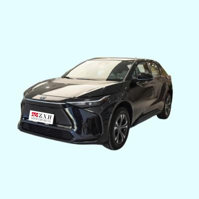 China 5 Seats Mini EV Cars Gold Color Pure Electric SUV Power 150kw for sale