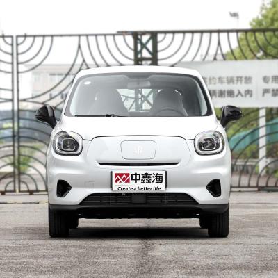 China 5 Doors 4 Seater Mini EV Cars White Color Reliable Battery Quality for sale