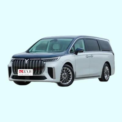 China Electric Car New Energy Vehicles VOYAH dreamer Family 605km 5-door 7-seat Electric Voiture Car Electric Automobile Made In China for sale