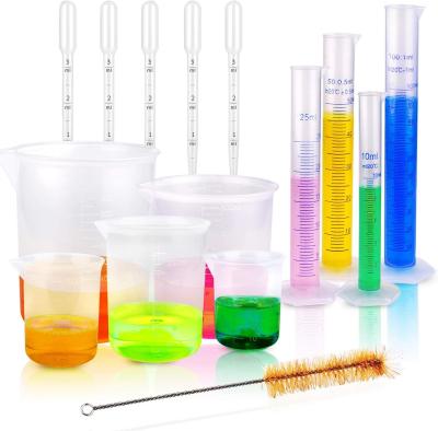 China Plastic Graduated Cylinders Beakers Set 10-100ml 50-1000ml with 5 Pipettes 3ml for Science Lab for sale