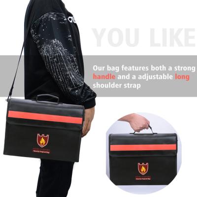 China Large Fireproof Document Bag Silicone Coated Fiberglass 2100F Waterproof File Holder with Shoulder Strap for sale