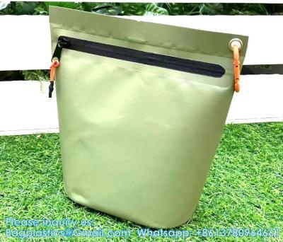 China PVC Tarp Pouch Toiletry Bag 23cm x 12cm Small Waterproof Storage Pencil Pouch for sale