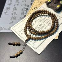 China Hainan Natural Agarwood Green Agarwood 0.6+ Circles Old Material with High Oil Content and Water-Sinking Quality for sale