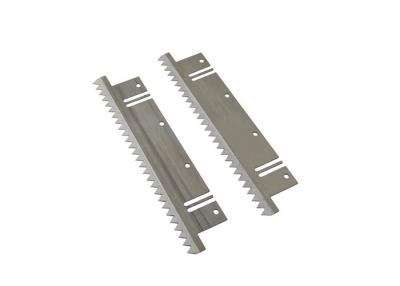 China Serrated Toothed Cut Off Blade Customized Size for Packing Bags ISO9001 for sale
