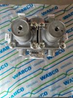 China Four Circuit Tractor Protection Valve 9347023000 for Mercedes Benz Trucks for sale