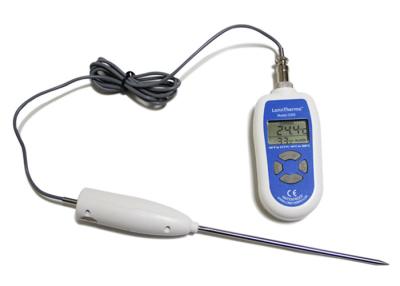 China IP68 Waterproof Digital Instant Read Thermometer -40 to 300°C 0.5°C Accuracy with Backlight for sale