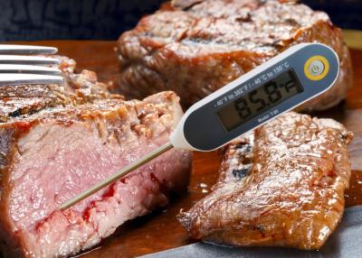 China Auto Calibration Digital Food Thermometer IP68 Waterproof 6s Fast Response 304 Probe for sale