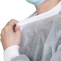 China Nonwoven Adult  Disposable Unisex Lab Coats For Doctor Nurse for sale