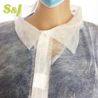 China Waterproof Disposable Medical Clothing Isolation Gown White Safety Clothing Suit for sale