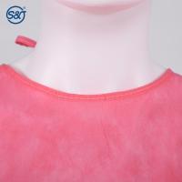 China Non Woven Isolation Gowns Customized Disposable Light Weight Level 1 for sale