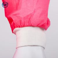 China Non Woven Isolation Gowns Customized Disposable Light Weight Level 1 for sale