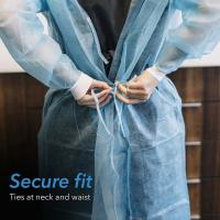 China EN13795 Non Woven PP Protective Hospital Medical Lab Coat for sale