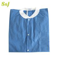 China Waterproof Disposable Medical Clothing Level 1 Isolation Gown White Cuff for sale