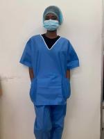 China Non Woven Disposable Medical Clothing Unisex Hospital Scrub Suit For Doctors And Nurses for sale