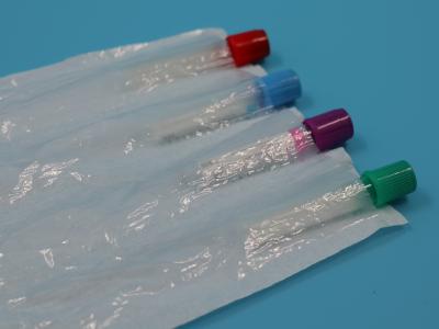 China 4-Bay Absorbent Pocket Sleeve for Specimen Transport | OSHA & IATA Compliant for sale