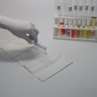 China Absorbent Tube Holder For Urine And Stool Specimen Bags Featuring 95 KPa Pressure Resistance for sale