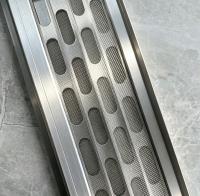 China Heavy Duty Aluminum Gutter Guards With Full Aluminum Construction To Block Leaves for sale