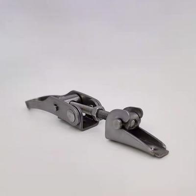 China Metal Stamping Pipe Clamp Fittings Stainless Steel 304 Barrel Clamp Buckle for sale