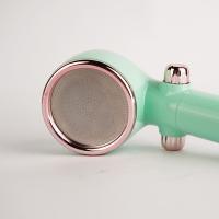China Luxury Soften Filtered Shower Head 6L/Min Shower Water Softener Chlorine Removal for sale