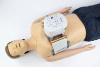 China Small LCD Automatic Resuscitative Tool MCC-E5 Compressing Rate 102-120 Bpm for sale
