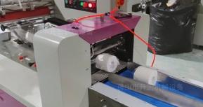 China Jumbo Roll Layers 1-4 Plys Industrial Toilet Paper Rewinder Running Speed 0-220mmin Suitable for Toilet or Kitchen Towel Glue Lamination Unit Production for sale