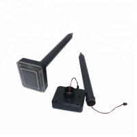 China Eco-friendly Ultrasonic Outdoor Pest Repeller Solar Animal Repeller Rat Repellent with PIR Sensor Light for sale