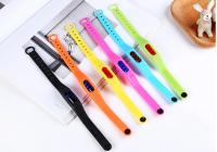 China Korean summer ultrasonic bug killer plant essential oil insect repellent bracelet for sale