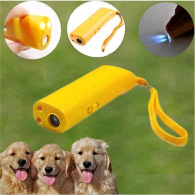 China LED Rechargeable Ultrasonic Dog Repellent Handheld Dog Deterrent to Stop Bark Device for sale