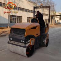 China Articulated Double Drum Vibratory Roller 40kN Excitation Force Vertical Vibration Adjustable Folding Handle for sale