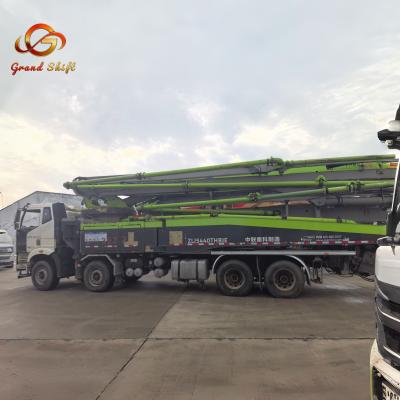 China Second Hand Zoomlion ZLJ5440THBJE 56m Boom Concrete Pump Truck with 180m³/h and 420 HP Engine for sale