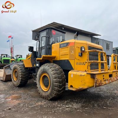 China Second Hand LiuGong CLG855N 5 Ton Wheel Loader with 5000 kg Rated Load, Grand Shift Transmission, and Cums QSL9.3 Diesel Engine for sale