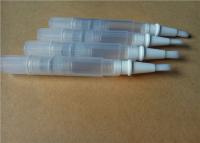 China Cosmetic PP Material Shimmer Lip Gloss Waterproof 2ml Customizable Logo Design for sale
