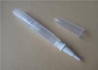 China Pencil Form Lip Gloss Pencil Pacakaging 1.5ml ISO Certification Simple Style for sale