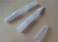 China Pencil Form Lip Gloss Pencil Pacakaging 1.5ml ISO Certification Simple Style for sale