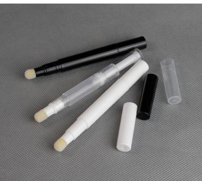 China 2ml 4ml Empty Cosmetic Click Pen Cosmetics Package Tube Click Lip Gloss Pen for sale