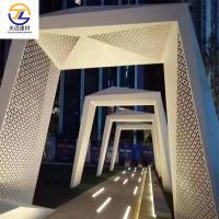 China U-Shaped Wood Grain Aluminum Ceiling Panel 0.6-1.2mm Thickness with 8-10 Year Warranty for Interior/Exterior Applications for sale