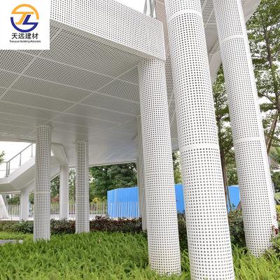 China Weatherproof 3D Wood Grain Aluminum Fluted Wall Cladding - 0.6-1.2mm Thickness, 75-300mm Sizes with 8-10 Year Warranty for sale