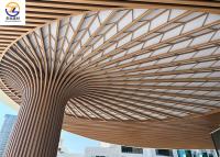 China Custom Curved Wood-Grain Aluminum Louver Ceiling 6063 Alloy 20-100mm Width for Commercial Interiors for sale