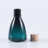 China Empty 30ml 100ml transparent amber plastic lotion shampoo PET bottle with silver aluminum plug cap for sale
