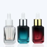 China 35ml Square Glass Essential Oil Perfume Bottles Pipette Eye Dropper Bottle 30ml in Gradient Color for sale