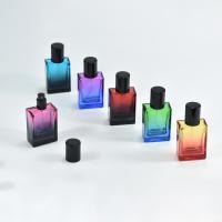 China 20ml 30ml 50ml 100ml Perfume Bottles, Spray Mister, Multiple Colors, Square Bottle, Custom Color Gradient for sale
