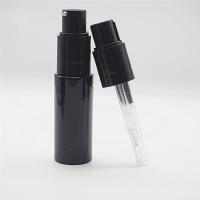 China 35ml 50ml 60ml  black round dry powder sprayer plastic talcum powder spray bottle with powder for sale
