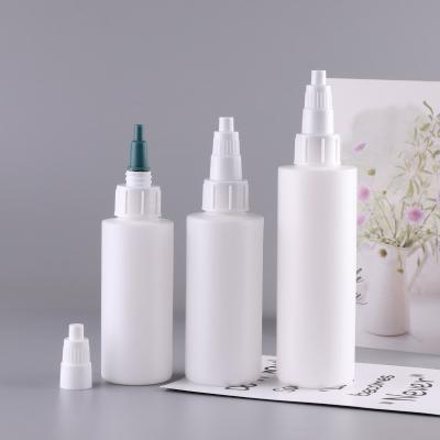 China Pet cleaning liquid ear drop oil ear mite sterilizing eye drops silicone soft head leakproof pointed cap bottle for sale