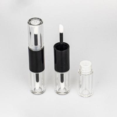 China 4ml*2 Double Sided Lip Gloss Tube 2022 Private Label Lip Glaze Tubes 8ml Clear Double End Lip Gloss Tubes With Brush for sale