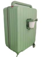China Lightweight Multifunctional Green Spinner Luggage with Eco-Friendly Soft Handle and Waterproof Luxury Carry-on Travel Bag for sale