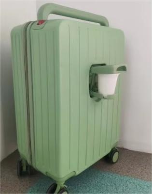 China Multifunctional Spinner Luggage with Eco-Friendly Soft Handle and Waterproof Luxury Carry-on Travel Bag for sale