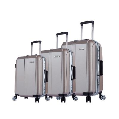 China 20''/24''/28'' College Student Luggage with 360° Spinner Wheels Anti-Shock Frame Modern Style Password Lock Lightweight for sale