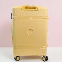 China Enjoy Effortless Leisure Trips with Lightweight and Anti-Shock Design Travel Luggage Featuring Silent 360° Spinner Wheels for sale